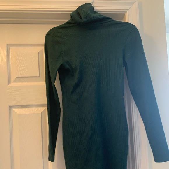 Dresses | Womans Emerald Green Turtleneck Dress | Poshmark